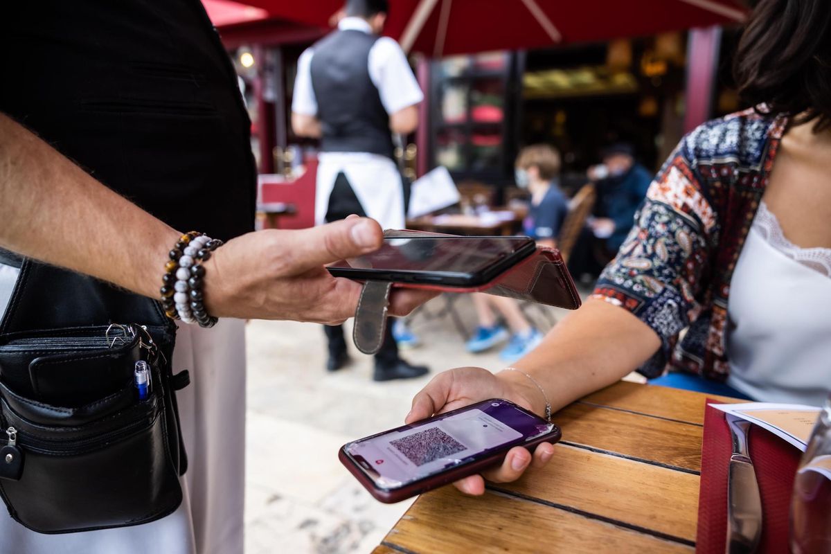 Covid-19 – Le trafic de faux pass sanitaires fleurit à Genève | 24 heures