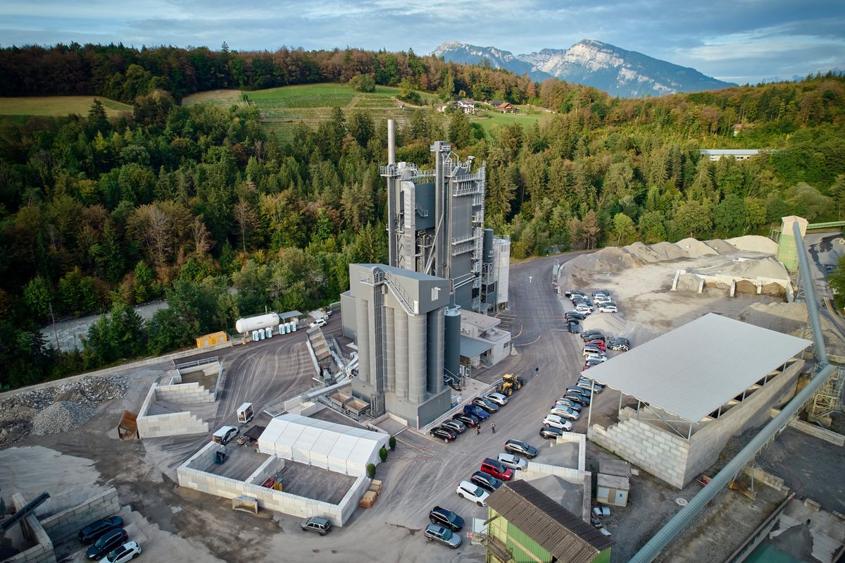 Belagswerk in Wimmis: Neue Anlage mit 45-Meter-Turm | Berner Zeitung