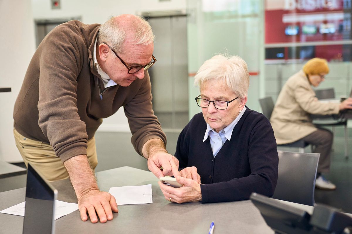 In eigener Sache: Kommen Sie bei der BaZ vorbei – wir helfen Ihnen ...