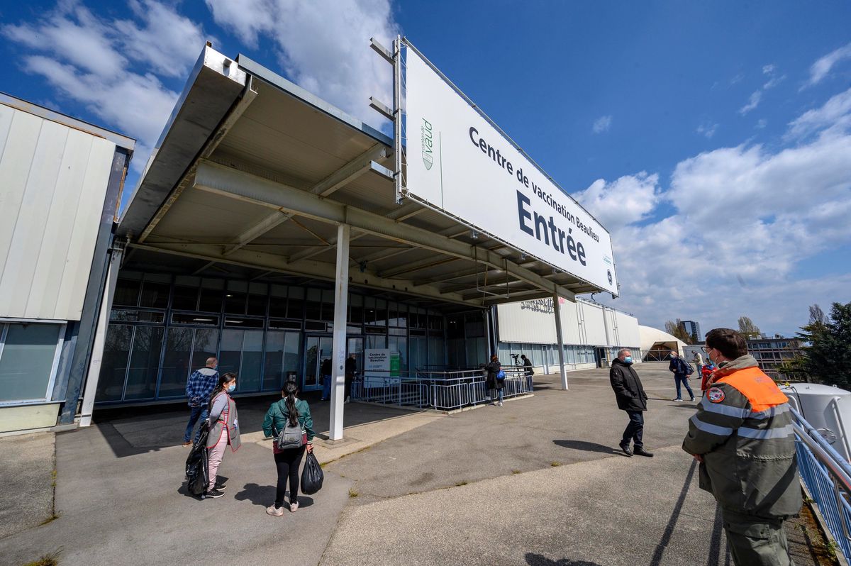 Certificats Covid bidon: Des faussaires au sein même du Centre de ...