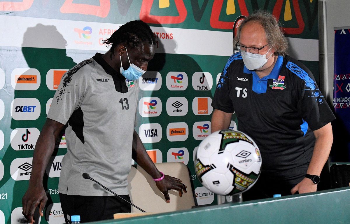 Football – La Gambie de Pa Modou gagne son premier match | Tribune de ...