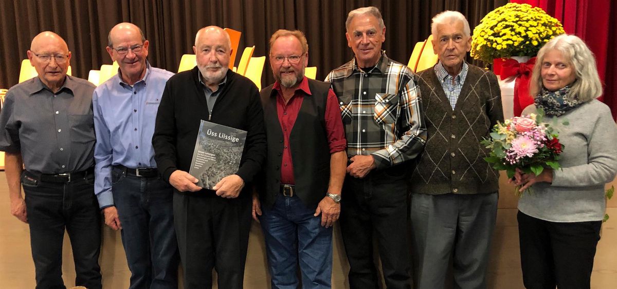 Buchvorstellung in Leissigen - Ein Dorf feiert sein Buch | Berner Zeitung