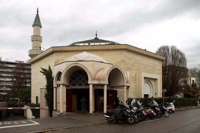 La mosquée de Genève «solidaire» des catholiques | Tribune de Genève