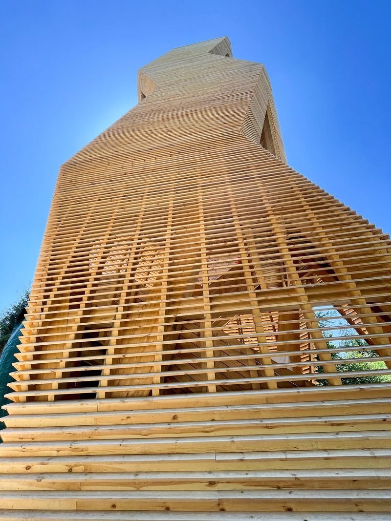 Aussichtsturm im Glattal : Der Hardwaldturm gewinnt nationalen ...