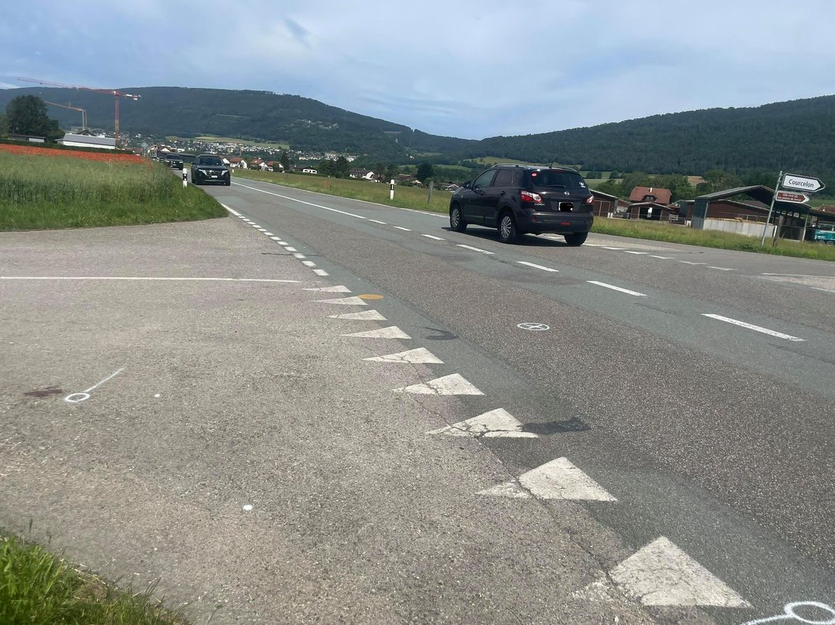 Fauchées sur une route rectiligne - Le Matin