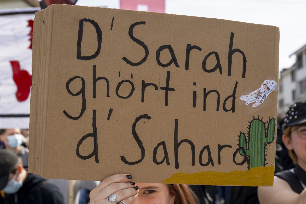 Demonstration in Sissach: Juso gehen gegen Rechtsextremismus und Sarah ...