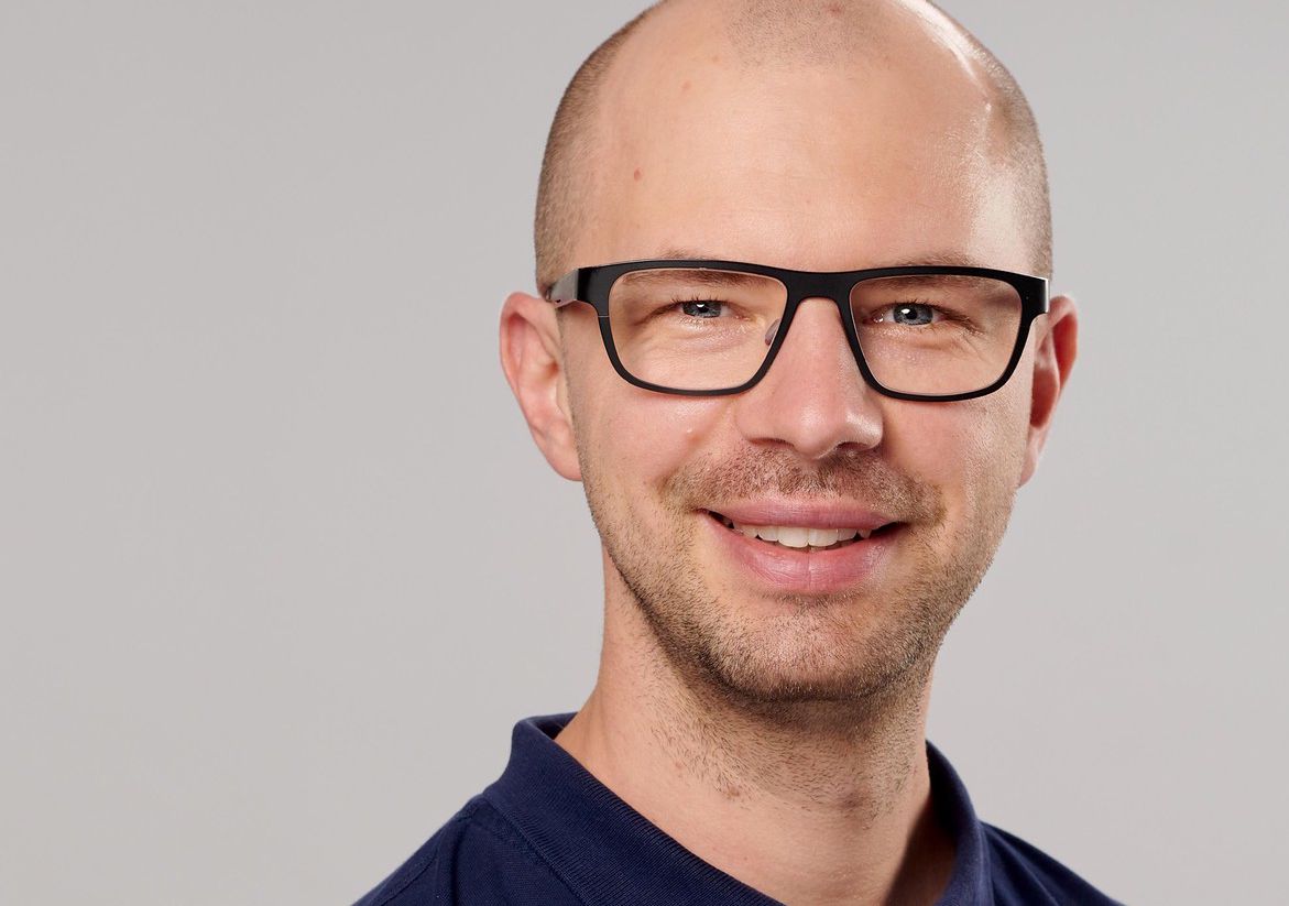 Rückenmythen im Faktencheck: Warum wir ruhig auch mal krumm auf dem ...