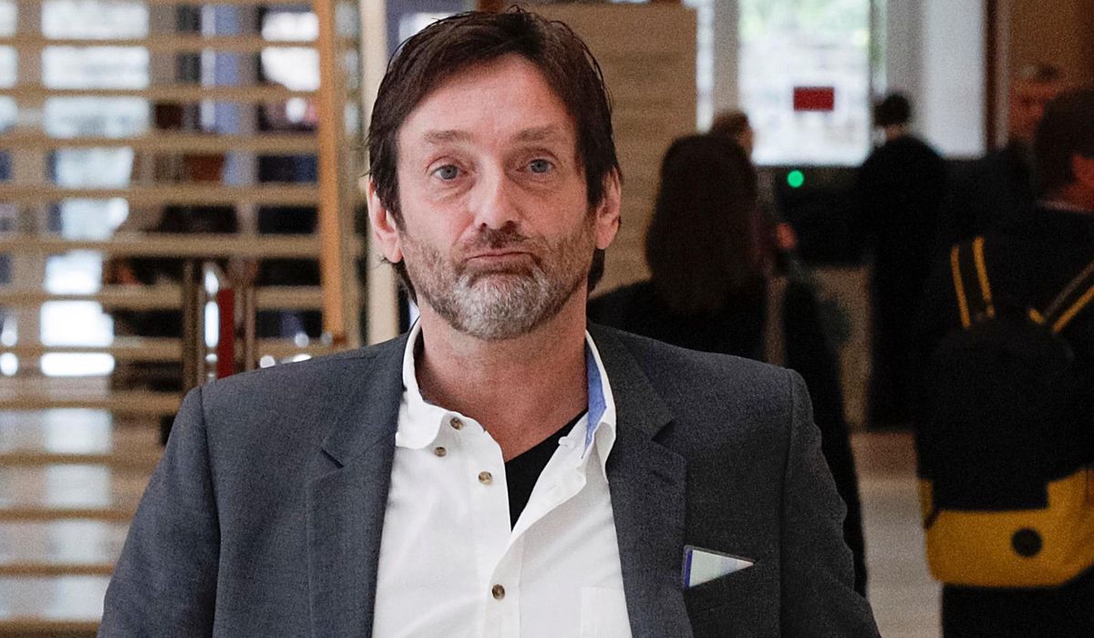 Portrait de l’humoriste français: Pierre Palmade va droit dans le mur ...