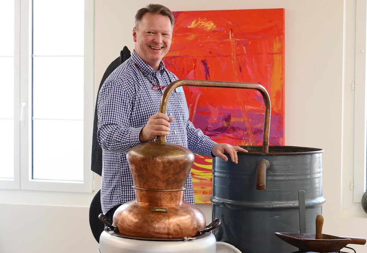 Destillerie in Pfungen - Mit einer Schnapsidee zum Erfolg | Tages-Anzeiger