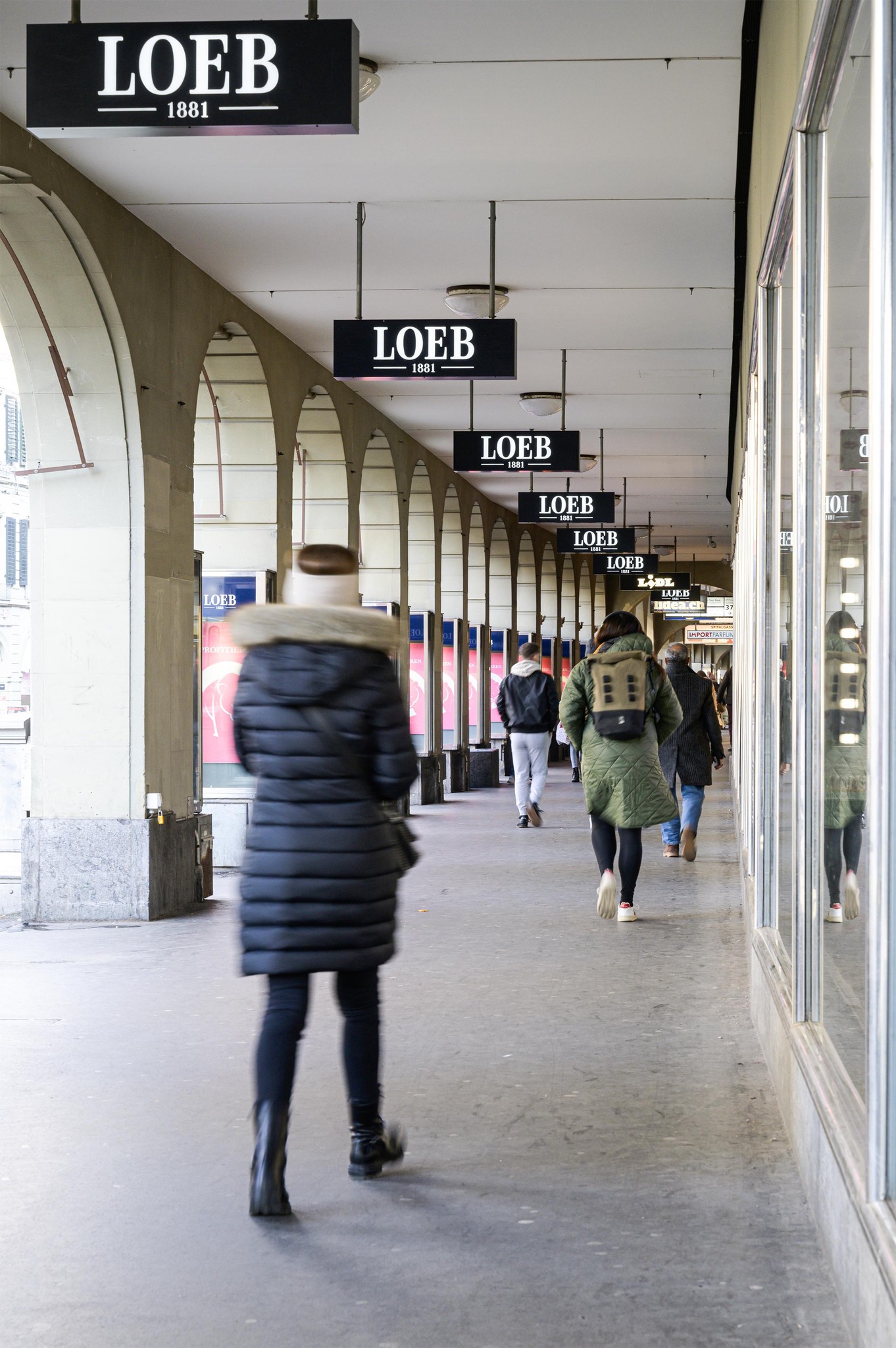Loeb Bern: Warenhaus wehrt sich gegen Krise im Detailhandel