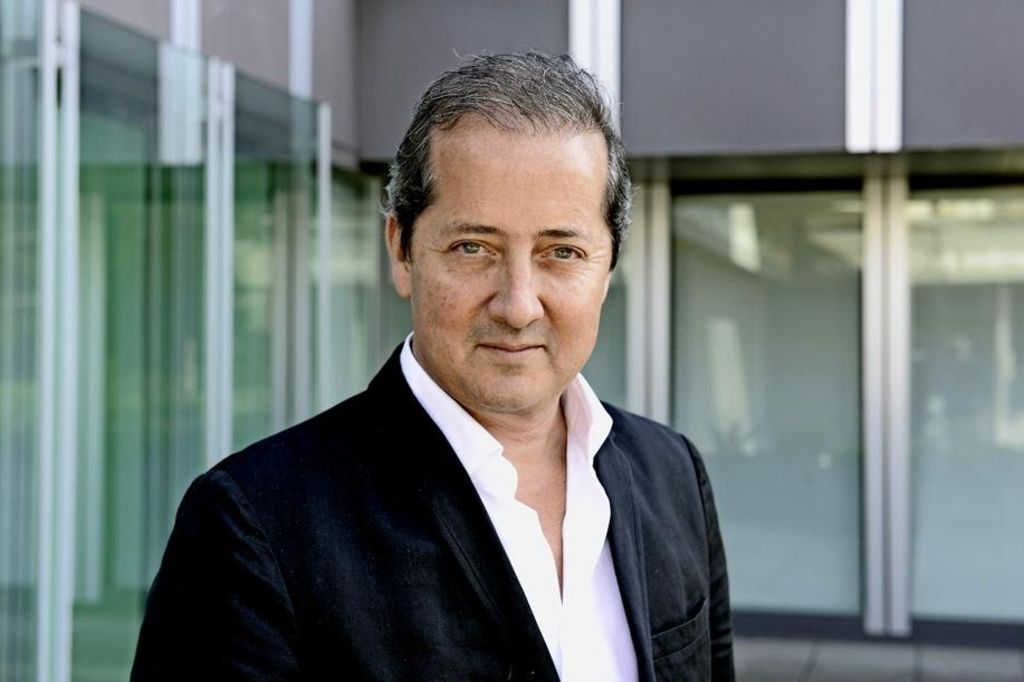 Portrait de Patrick Delarive - Le serial entrepreneur vire romancier en ...