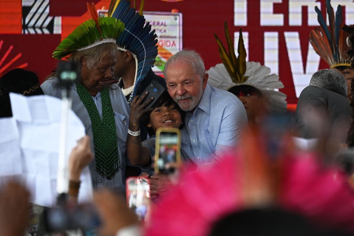 Au Brésil: Lula légalise six nouvelles réserves autochtones - L'essentiel
