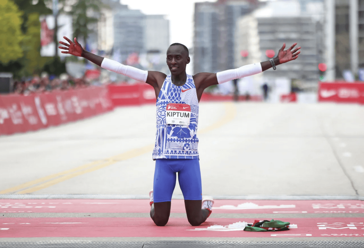 Weltrekordhalter im Marathon: Sein Laufstil ist wunderschön, doch wie ...