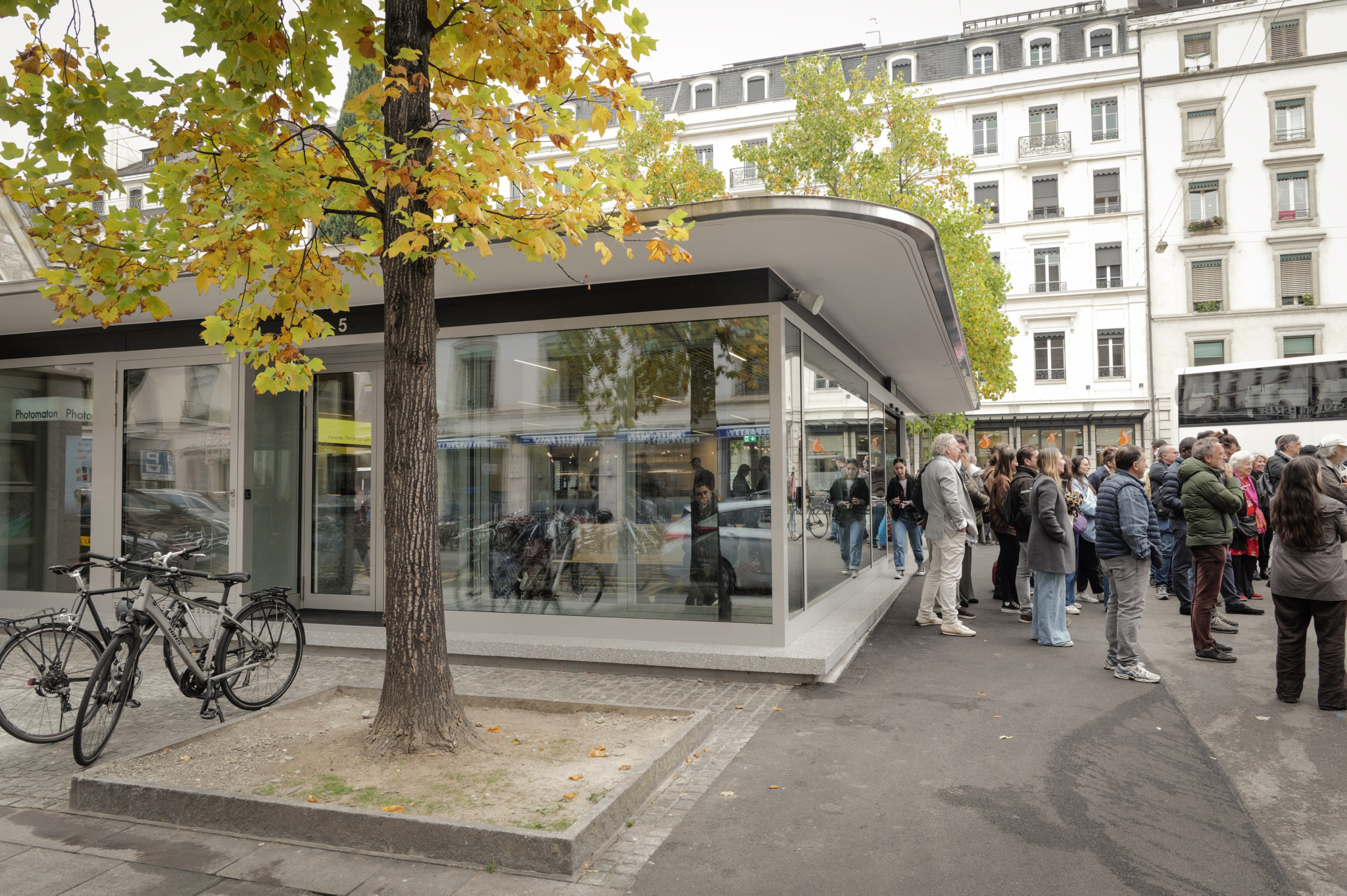 Genève: le pavillon de la gare routière fait peau neuve