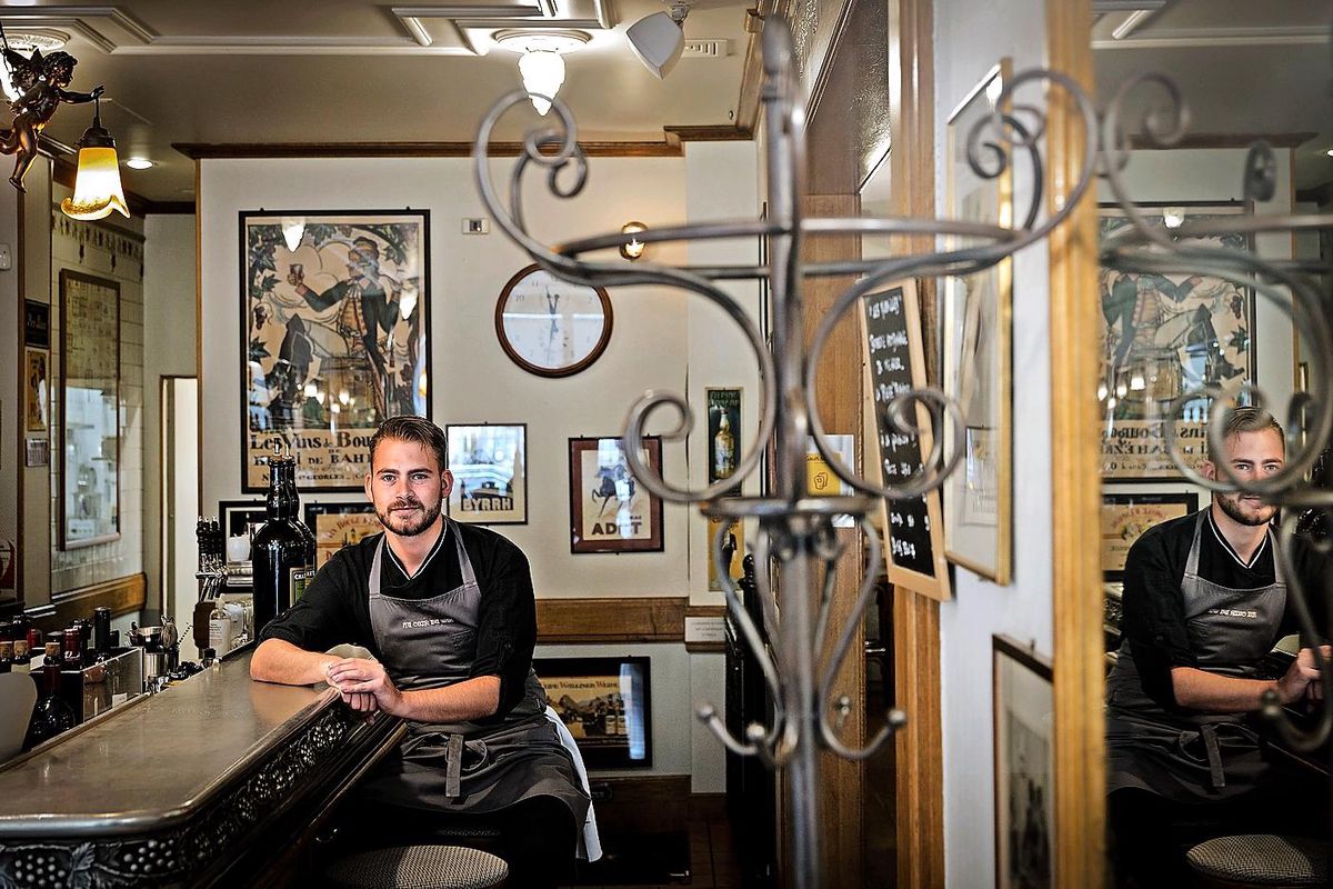 Eaux-Vives: Au Coin du Bar, Jérémy Hugli cultive l’art canaille ...