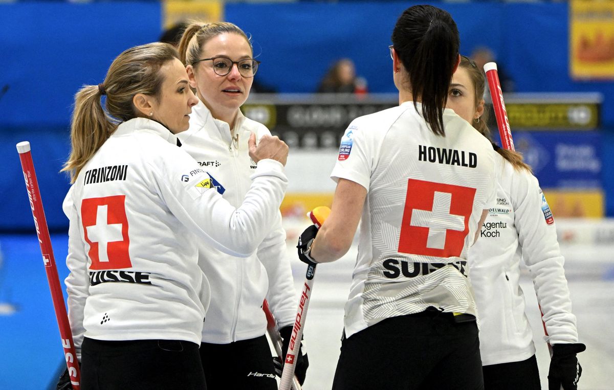 Sieg gegen die USA: Schweizer Curlerinnen startet souverän in die WM
