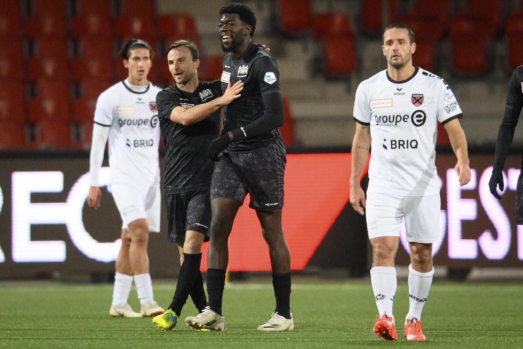 Stade-Lausanne-Ouchy, un pied dans chaque monde | 24 heures