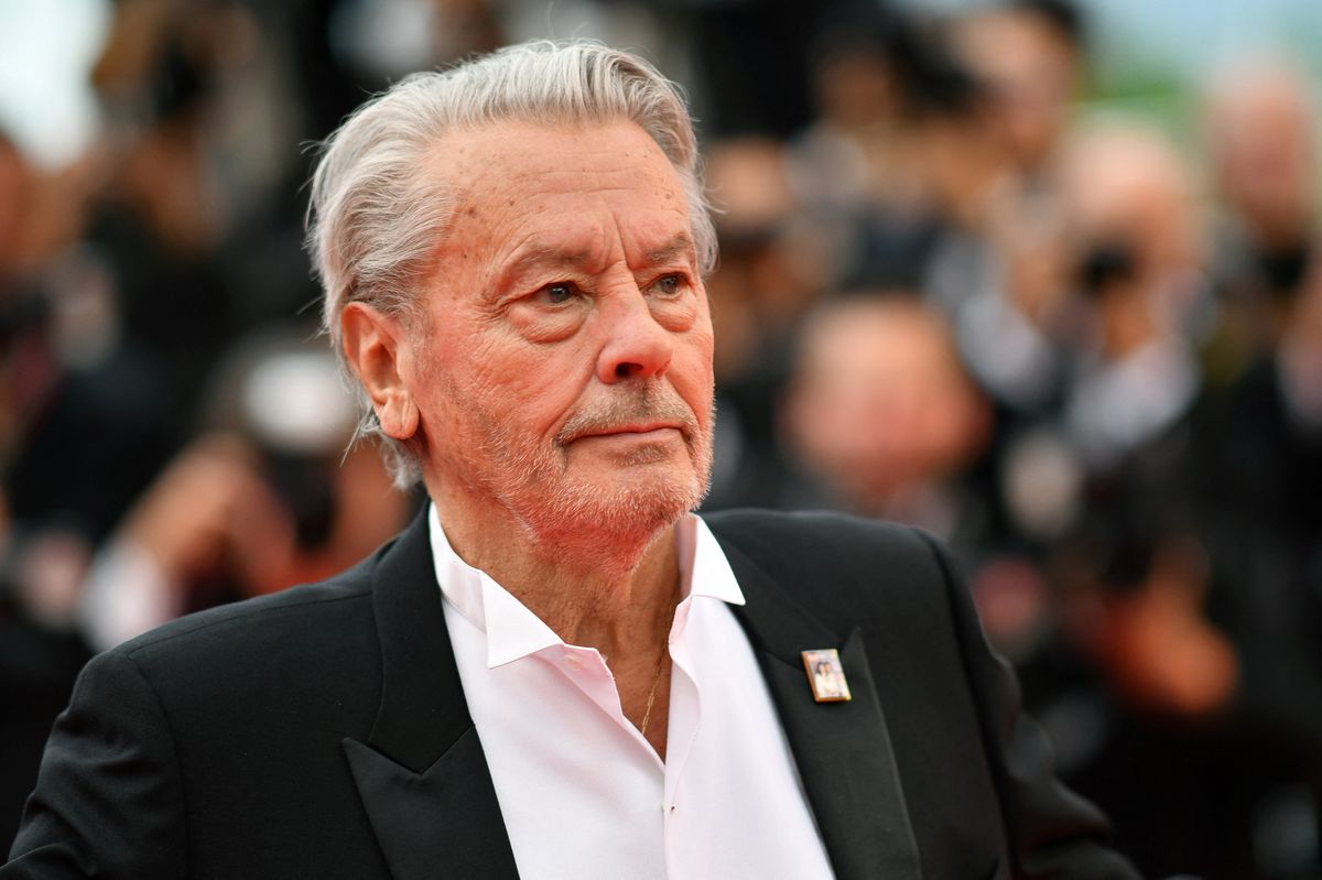 Deepfake: a rip-off makes use of the picture of Alain Delon - World ...