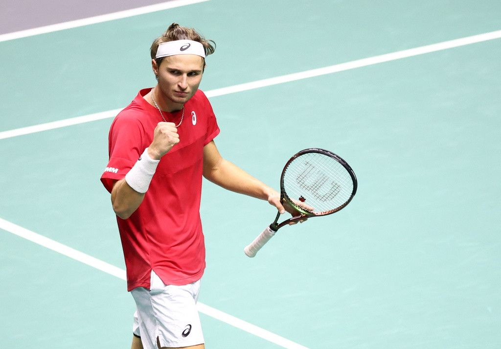 Riedi an den Swiss Indoors gegen Auger-Aliassime: Nun macht er sich ...