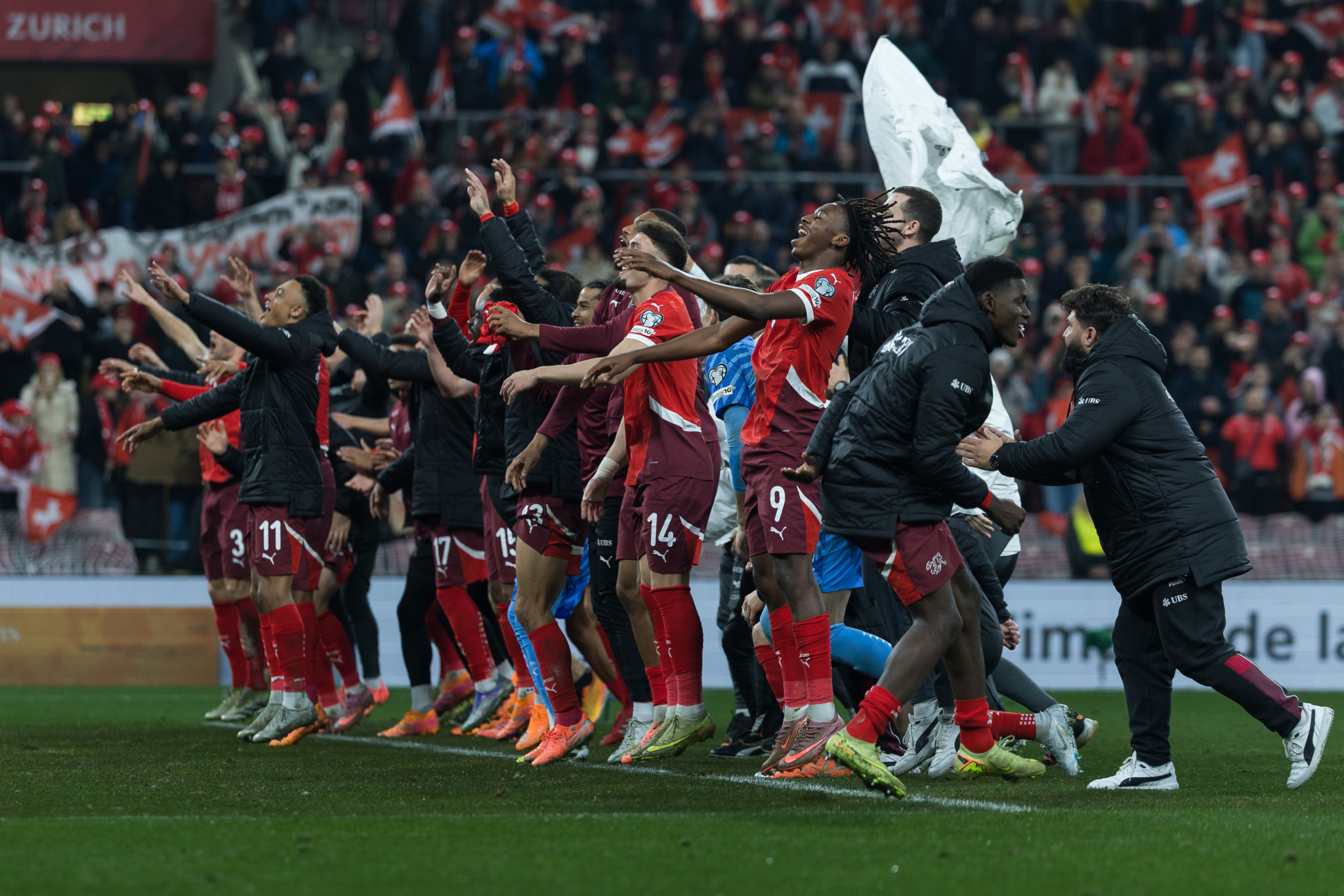 Suisse: victoire 4-1 face à la Suède, qualification quasi acquise