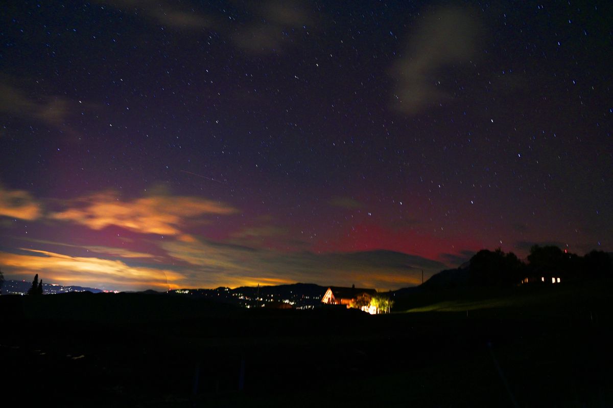 Eindrückliches Naturspektakel: So schön waren die Polarlichter vom Kanton Bern aus zu sehen ...