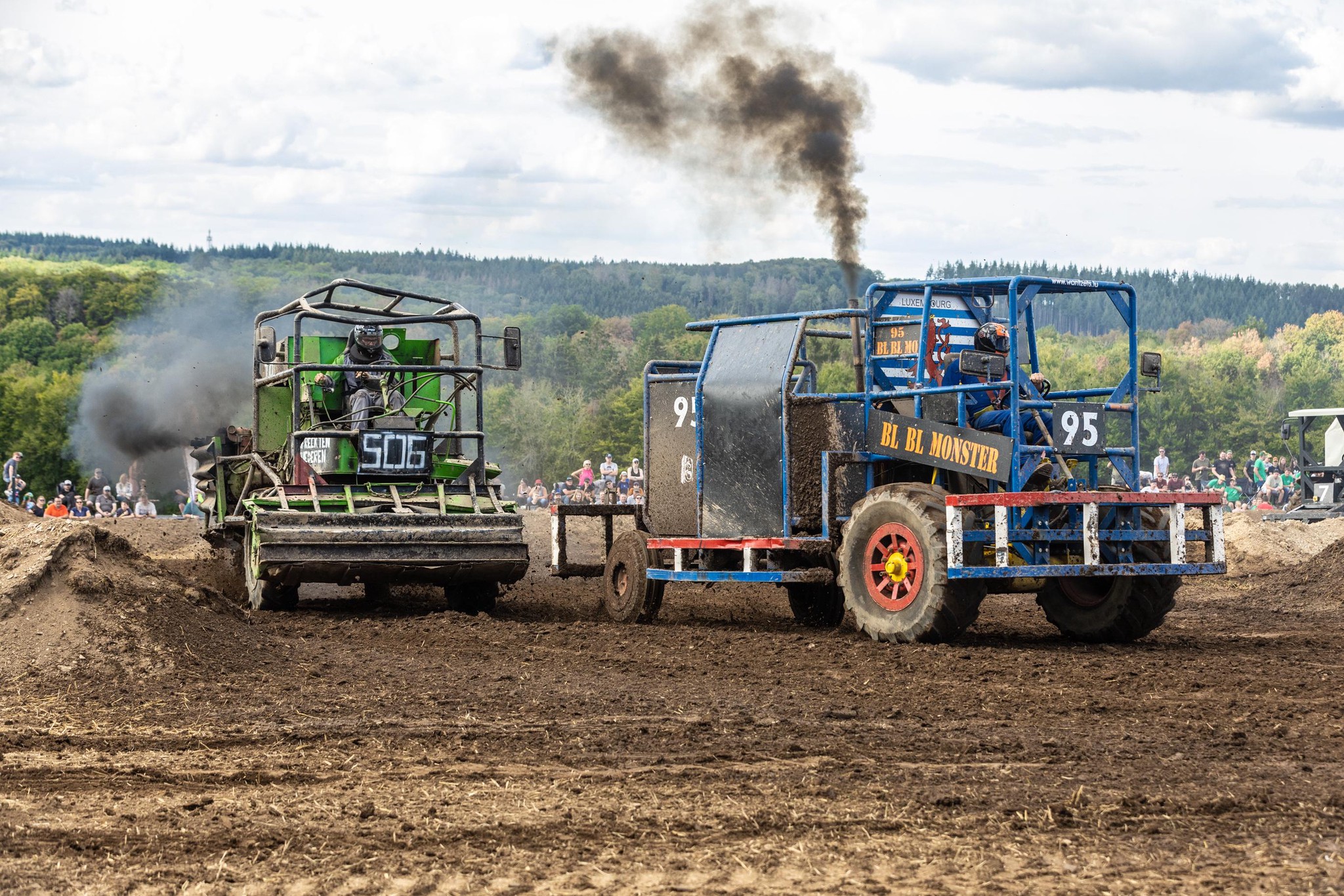 Événement au Luxembourg: Le retour des moissonneuses-batteuses a fait ...