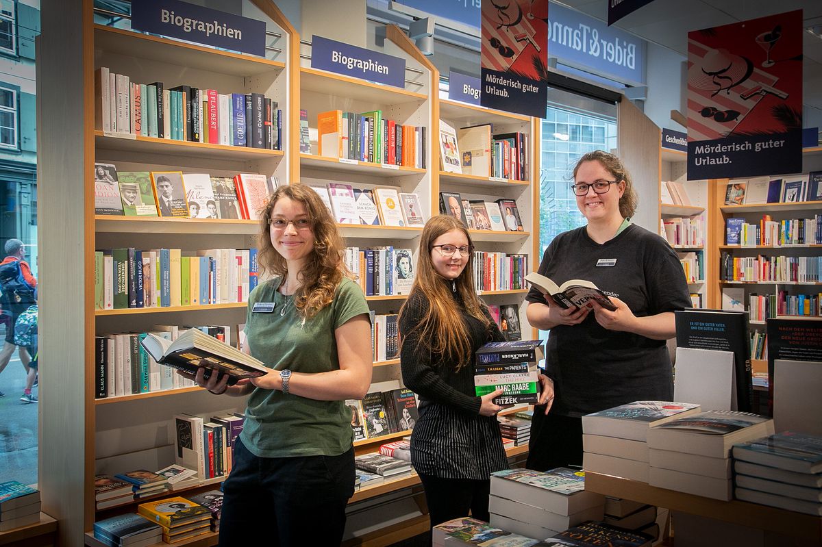 Erfolgreiche Lehre bei der Basler Buchhandlung Bider & Tanner