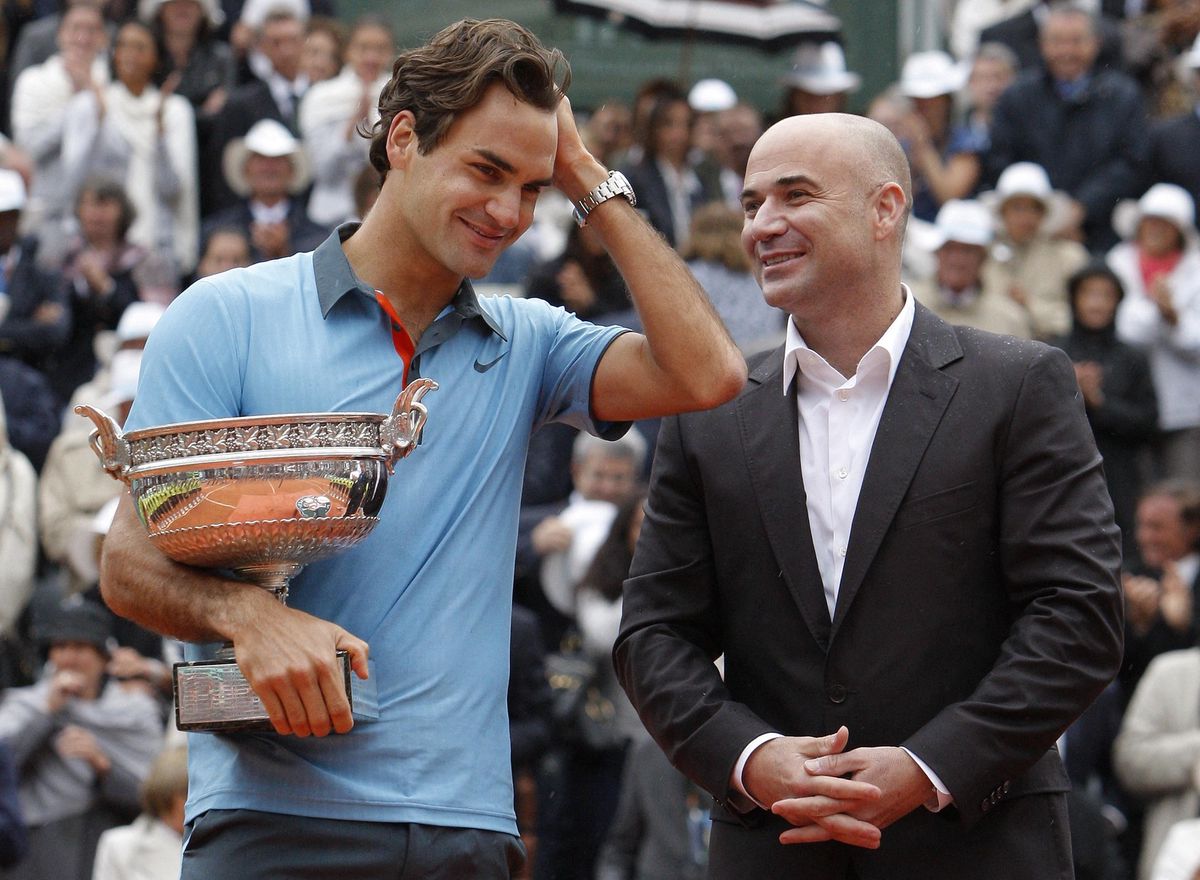 Retraite de Federer: Federer a répondu au message d'Agassi | Tribune de Genève