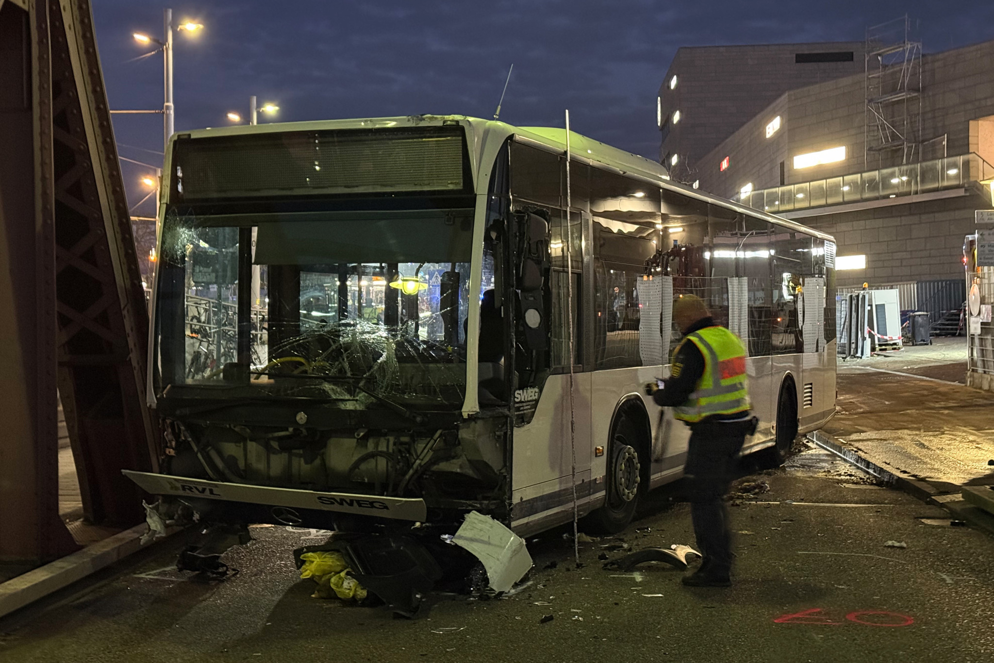 Tödlicher Busunfall in Weil am Rhein: Kind schwer verletzt