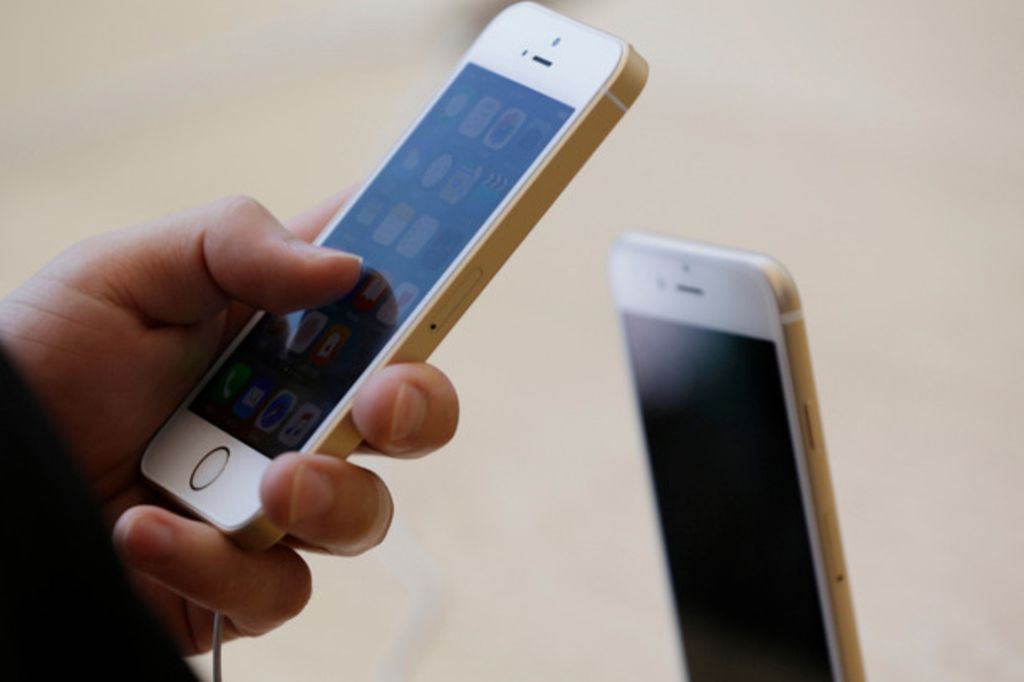 Dans la vie de ceux qui fabriquent nos iPhones | Tribune de Genève