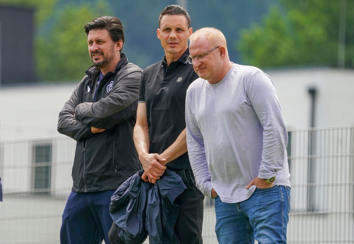 Der FCB auf Shopping-Tour: David Degen und Co. knacken locker den ...