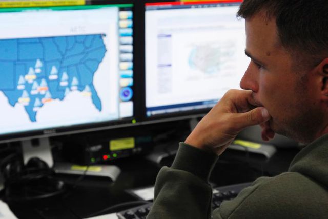 «Die vierte Dimension der Kriegsführung» | Der Bund