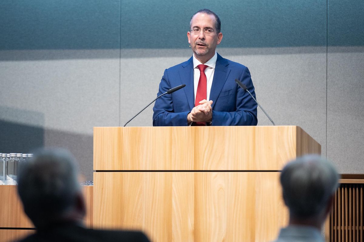 FuW Forum Opportunities 2023: Tipps, Tricks und der Sensenmann | Finanz ...