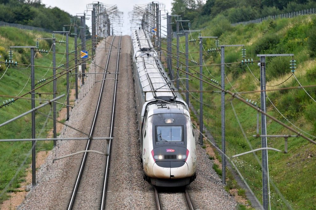 Sabotages en France: le trafic ferroviaire reste perturbé | Tribune de ...