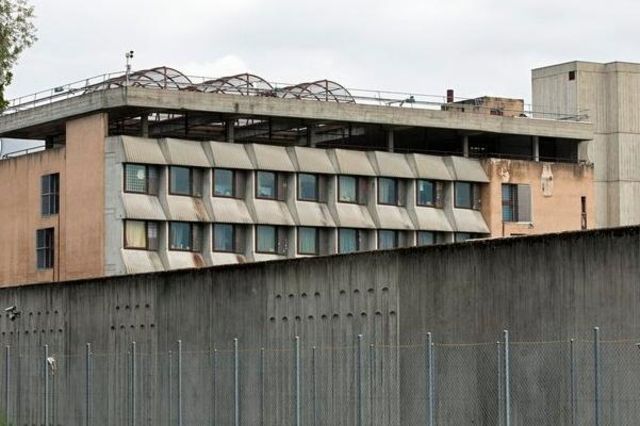 Canton de Genève – Un détenu découvert mort dans sa cellule à Champ ...