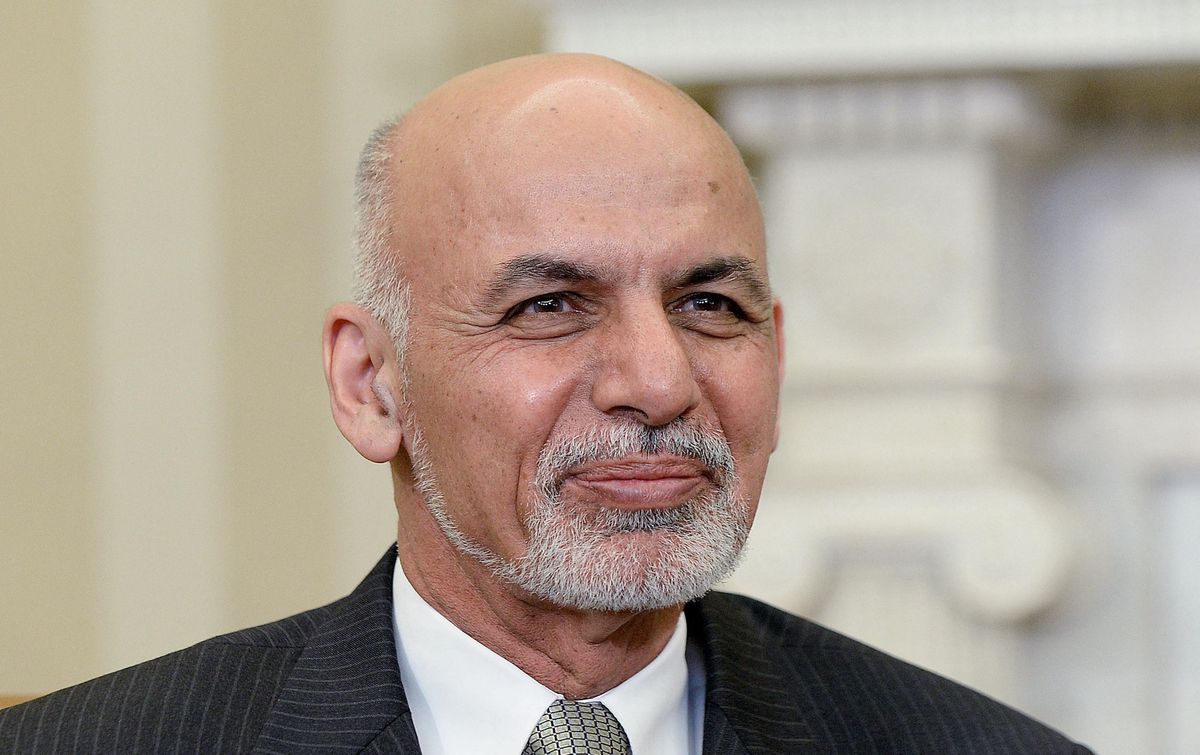 Afghanistan: Ashraf Ghani n’aurait pas fui Kaboul avec des millions de ...