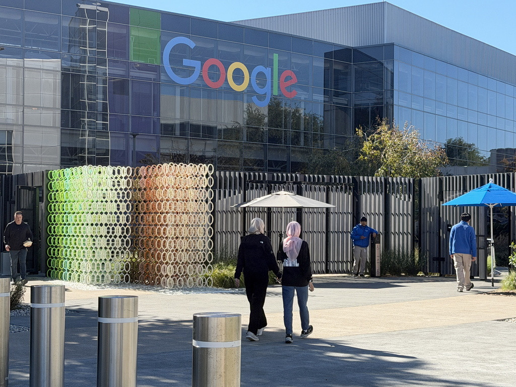 Alphabet: Google-Mutter nimmt 80 Mrd. $ für KI-Ausbau auf