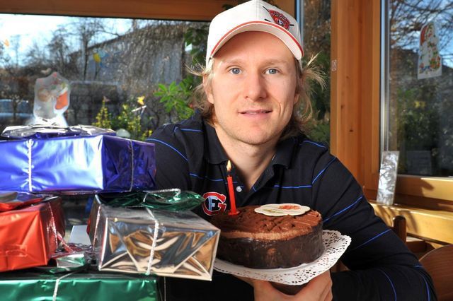 Hockey sur glace: C'est la fête à Simon Gamache - Le Matin