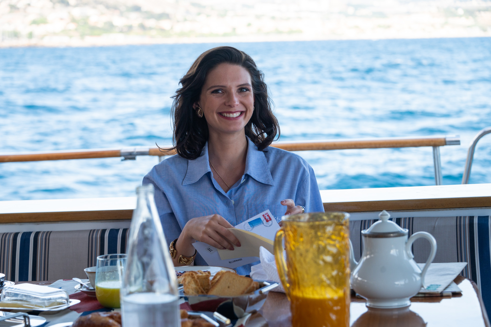 Série Netflix: Joséphine Japy, une impossible Madame Tapie? | Tribune ...