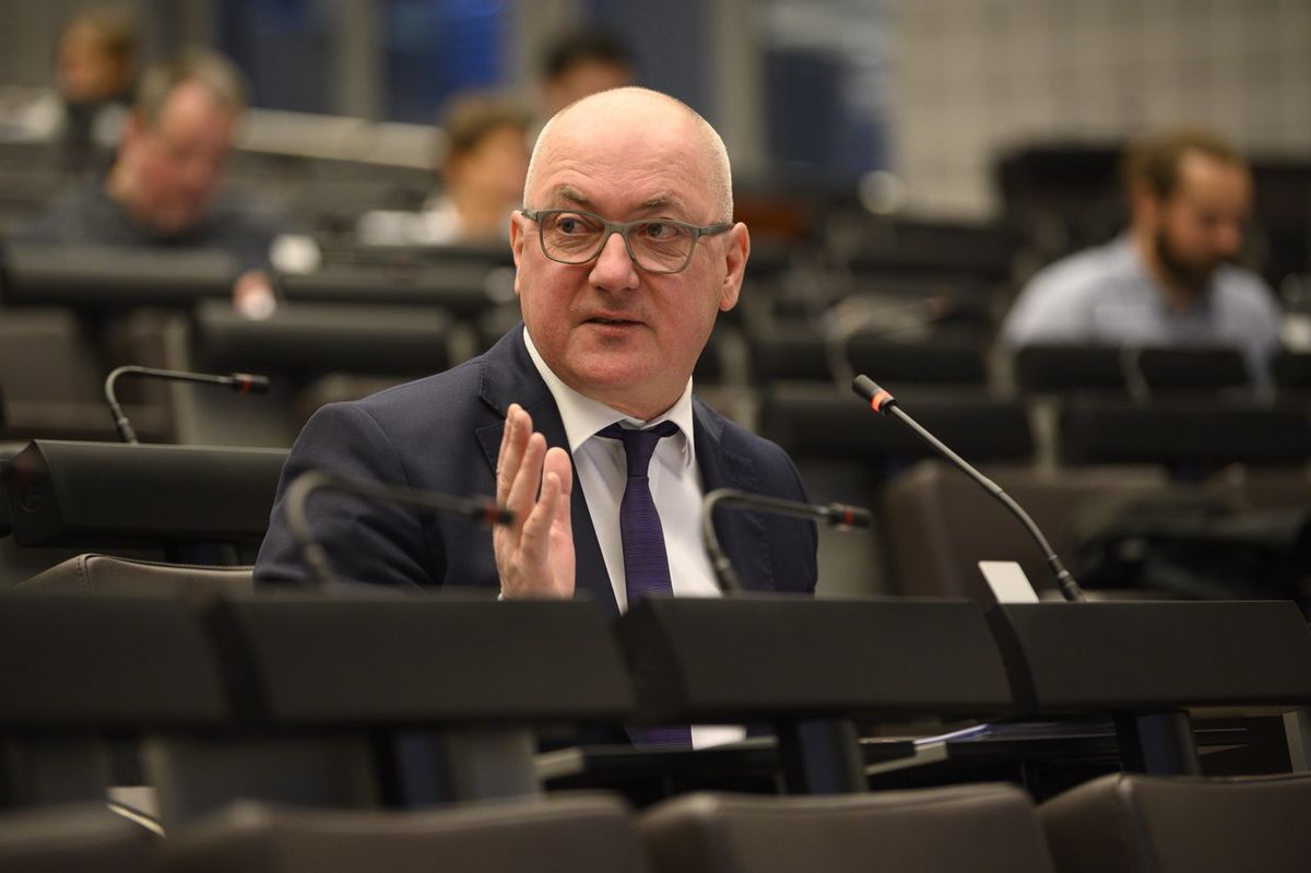 Sek Frenke wird zum Solarkraftwerk | Basler Zeitung