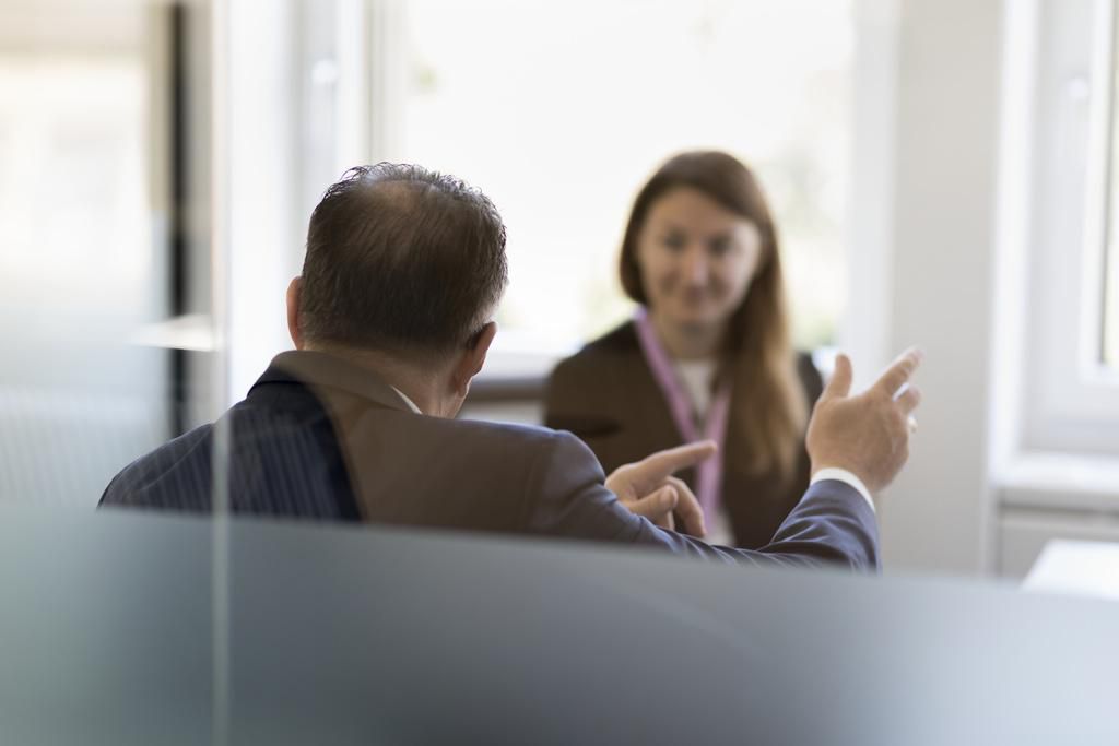 Der Geheimcode im Arbeitszeugnis | Tages-Anzeiger