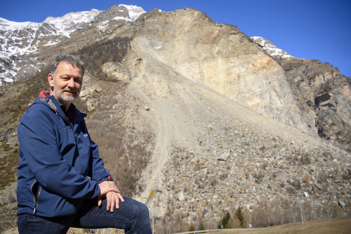 Historische Steinlawinen: Die grössten Bergstürze der Schweiz | Basler ...