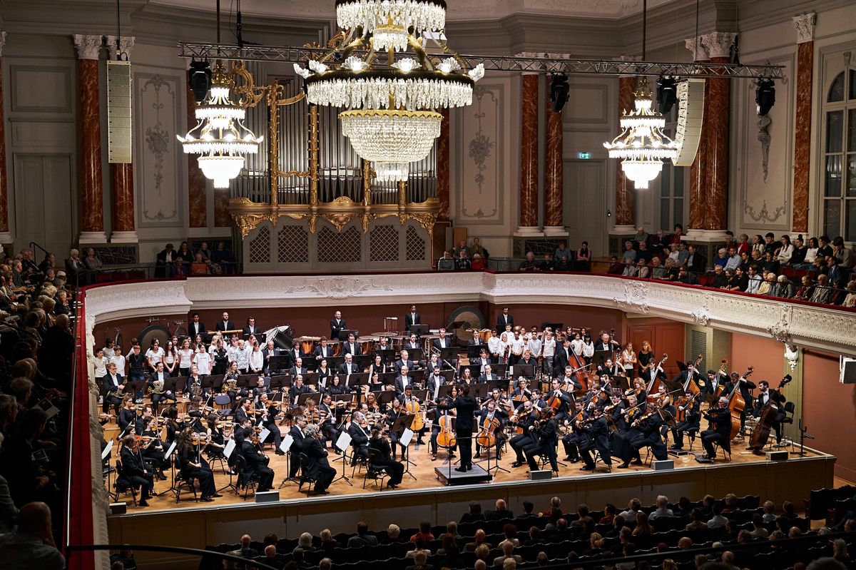 Konzert des Sinfonieorchesters Basel: So spannt man einen musikalischen ...