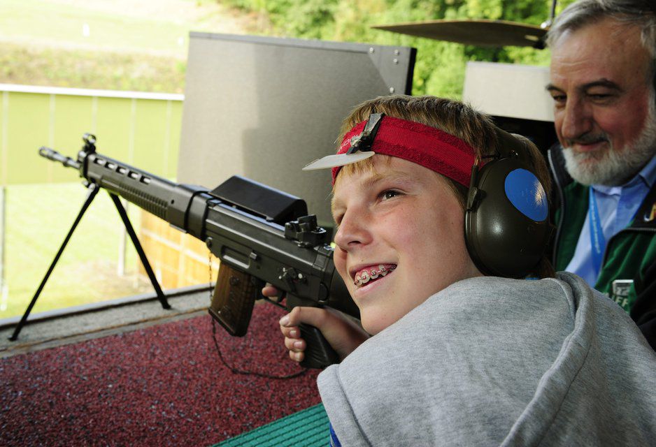 Bildstrecke: Schützenkönig Robin Huber | Der Bund