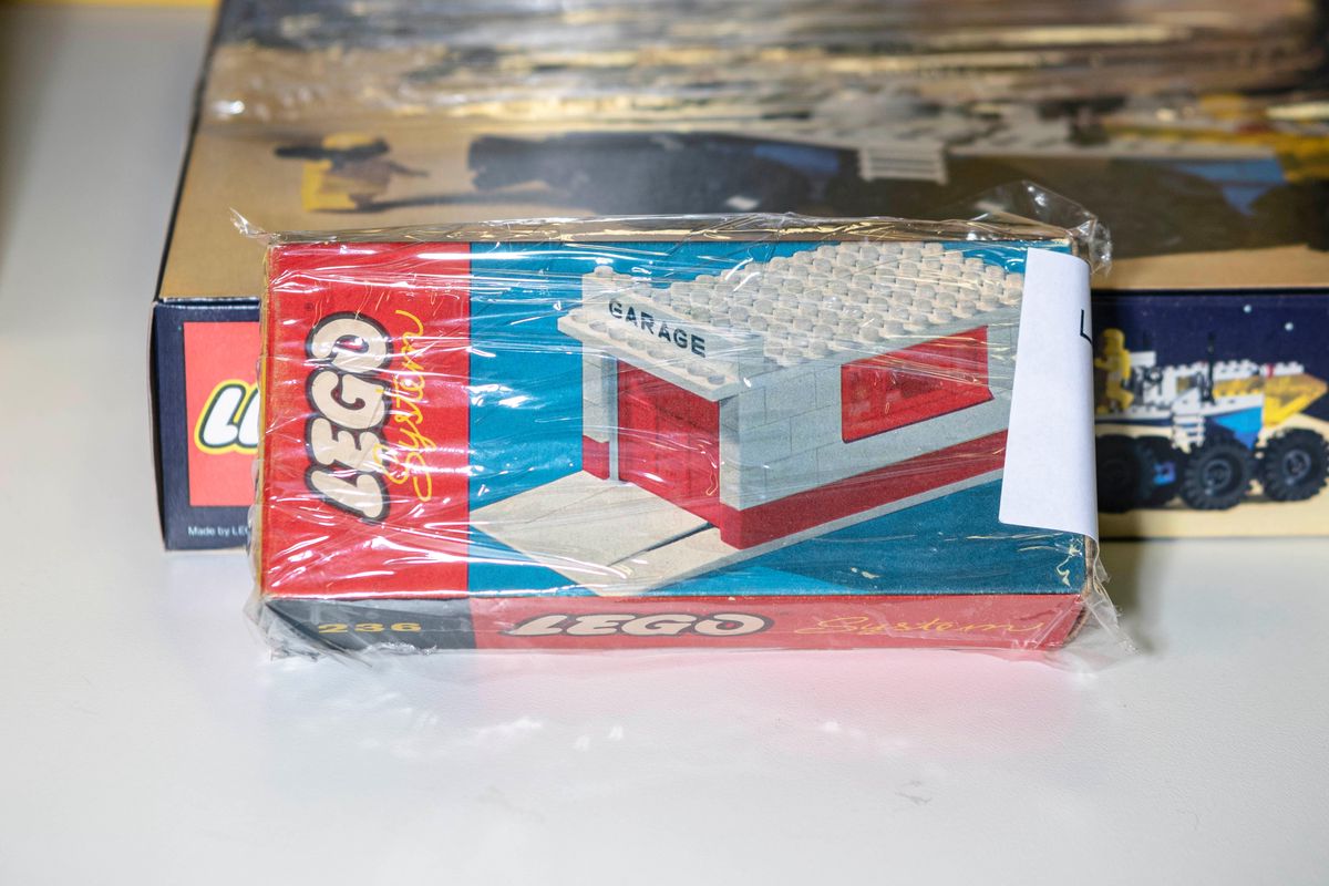 Lego Auktion in Zürich: 69 Lego-Steine für 7000 Franken | Tages-Anzeiger