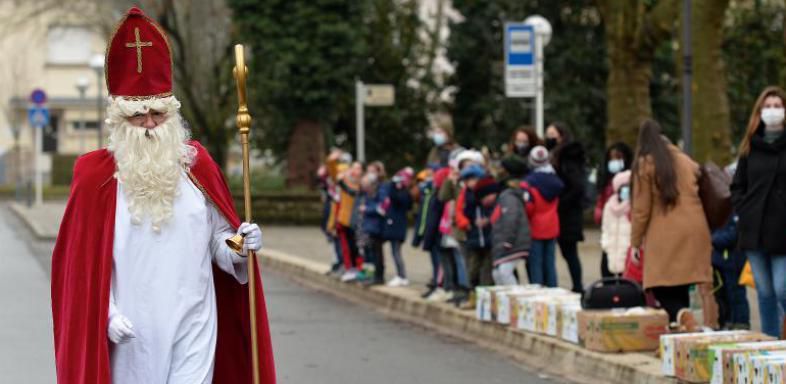 Luxemburger Nikolauslied – Wer's noch nicht kann, lernt hier «Léiwe ...
