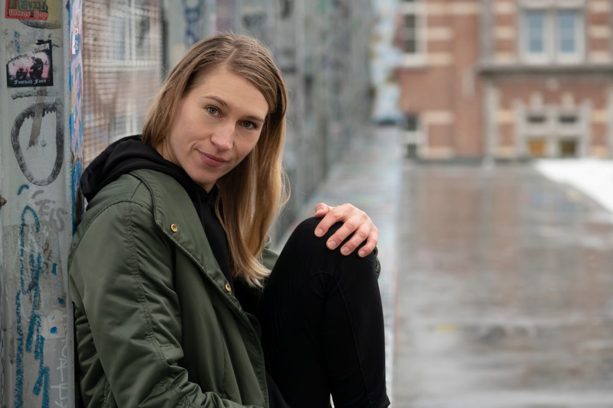 Mette Ingvartsen zeigt Solo über Tanzwut am Festival Steps in Bern ...