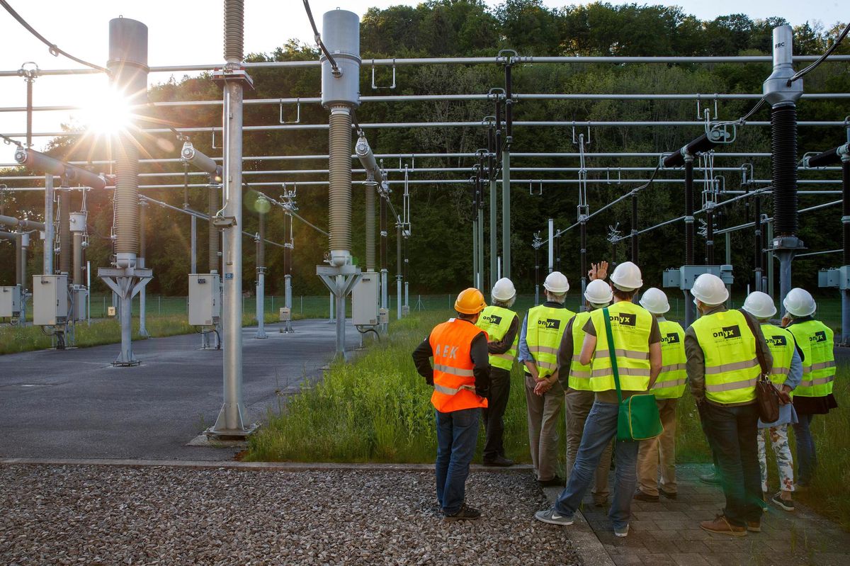 Investitionen nötig - BKW und AEK onyx betreiben Verteilnetze künftig gemeinsam | Berner Zeitung