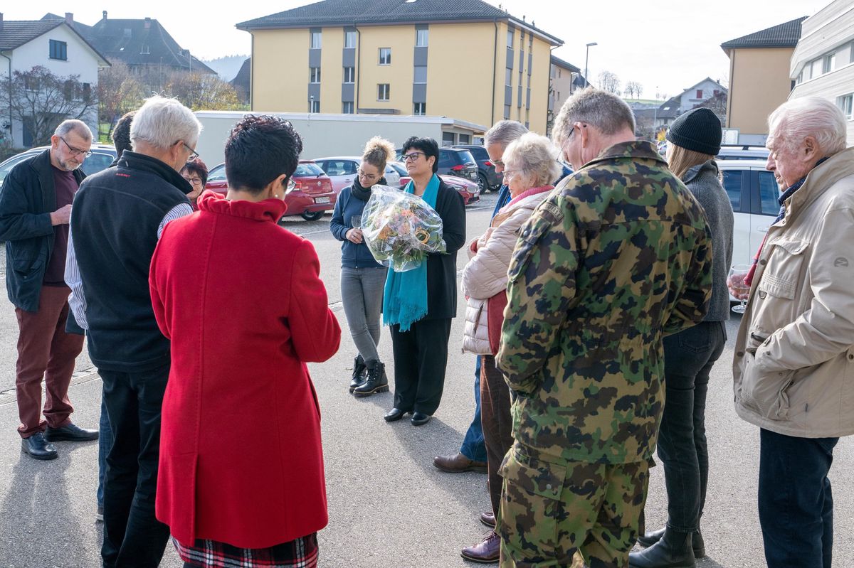 Roggwil wählt Präsidentin ab: Der Daumen nach unten kündigte die ...