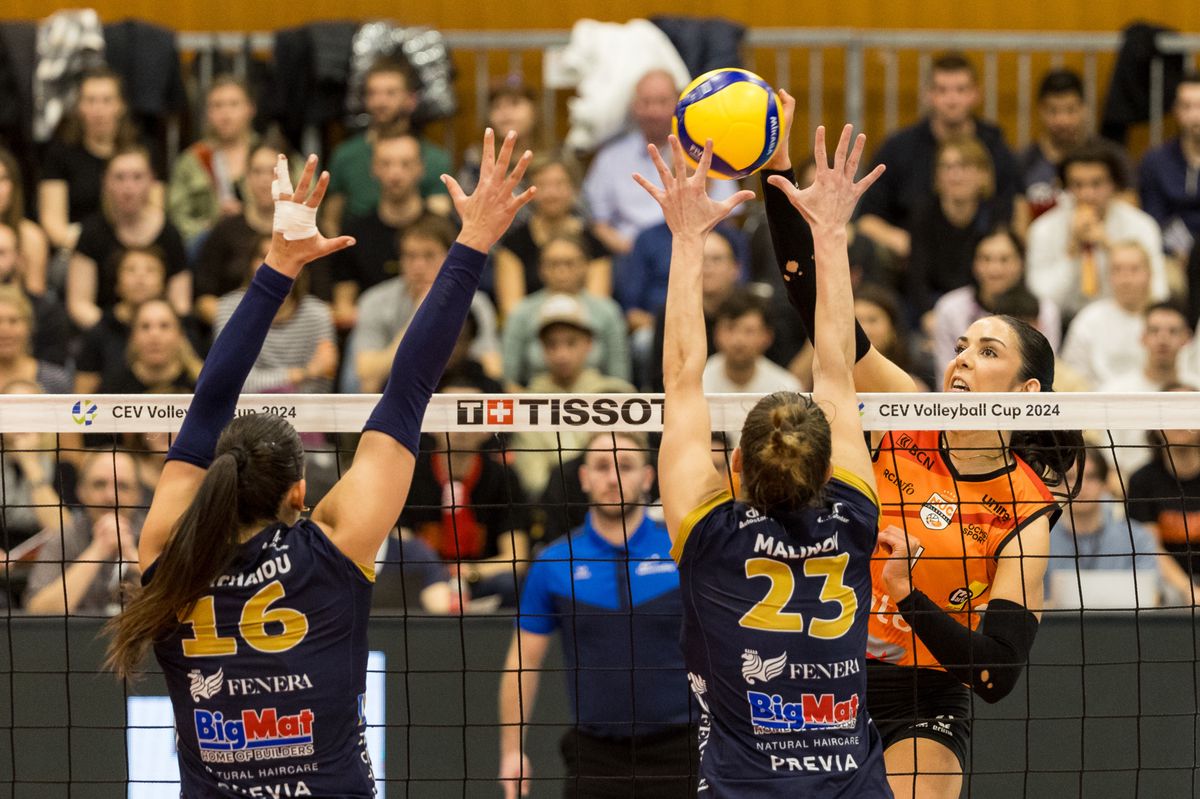 Volleyball: Le NUC a mal commencé sa finale européenne | 24 heures